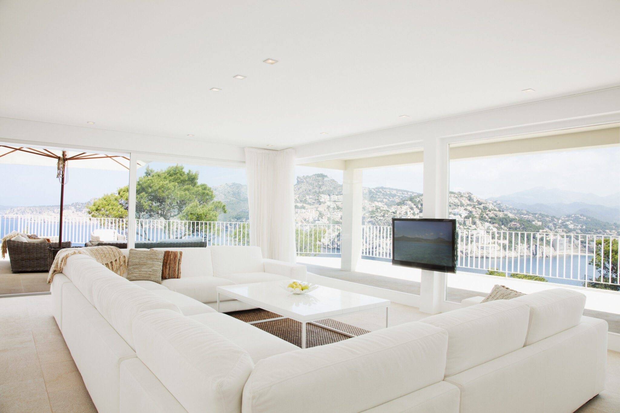 Everything You Need to Know to Create a Focal Point in Interior Design