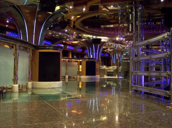 The 11 Fastest Growing Trends in Hotel Interior Design