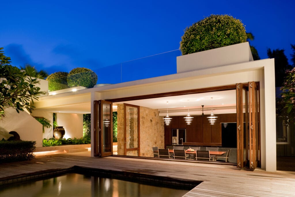 10 Must-Have Items on a Luxury Home