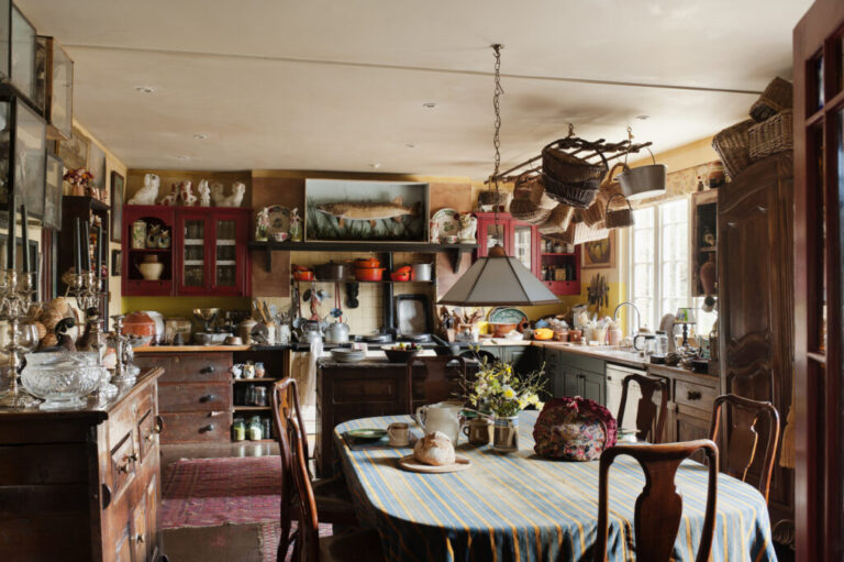 10 Rustic Kitchen Designs That Embody Country Life
