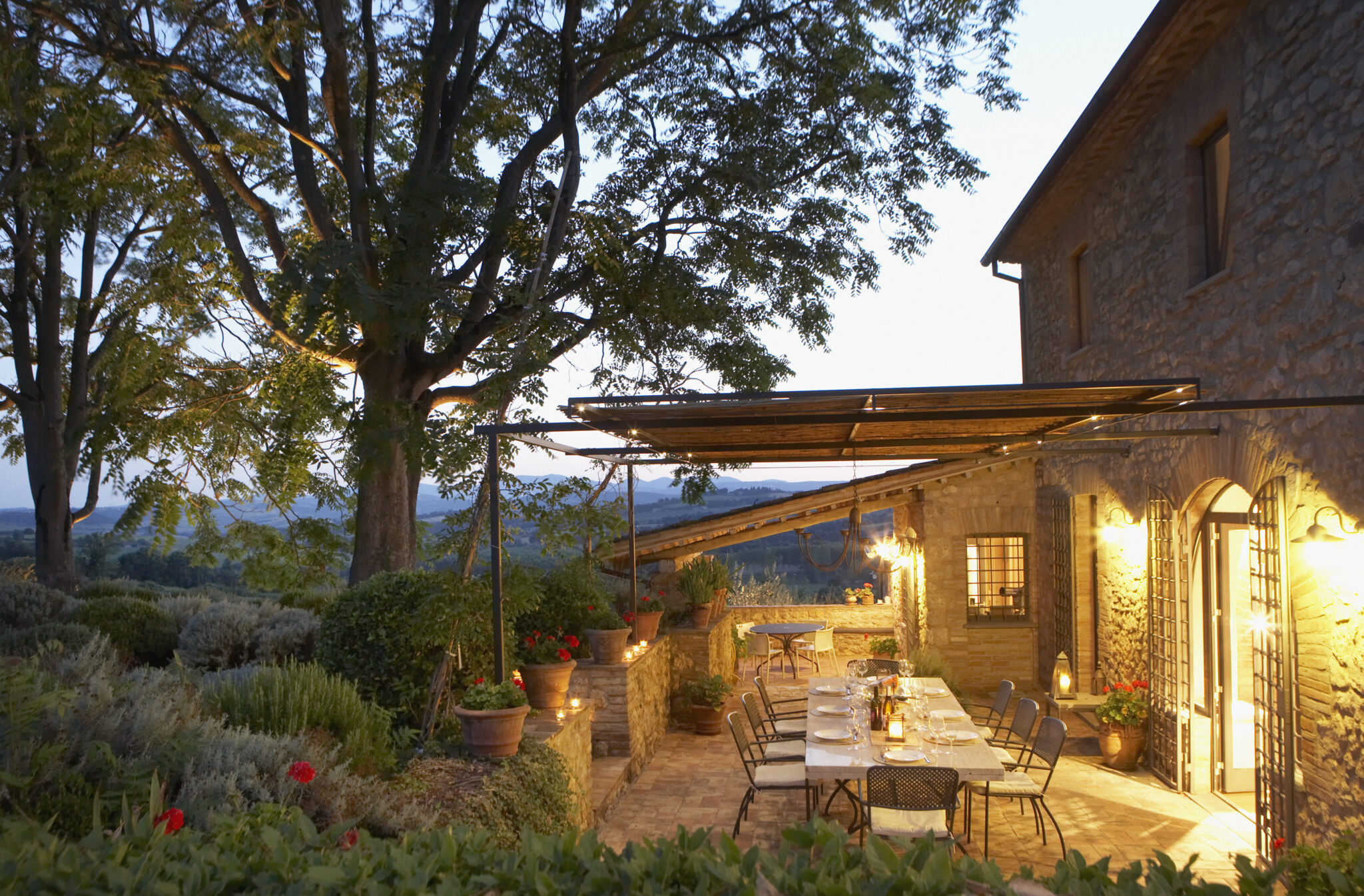 Why Italian-Style Home Decor Is So Popular