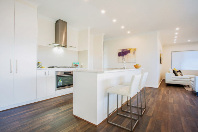 How to Pull off Cozy Minimalism: A Perfect Blend of Two Opposing Styles