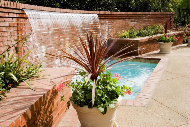 12 Relaxing Water Feature Ideas for Small Gardens | MYMOVE