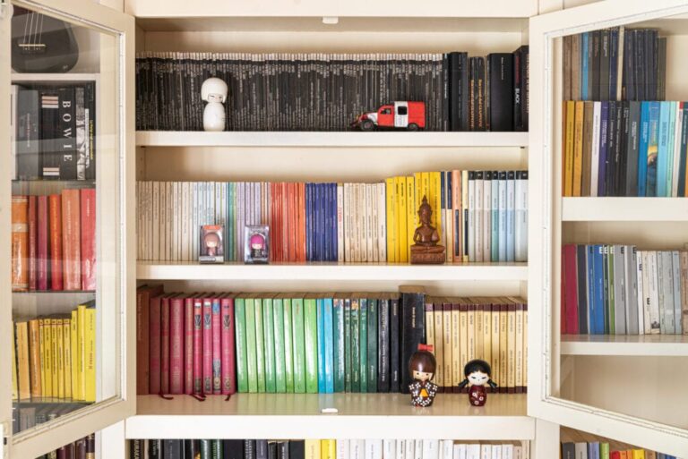 6 Creative Ways to Decorate with Books