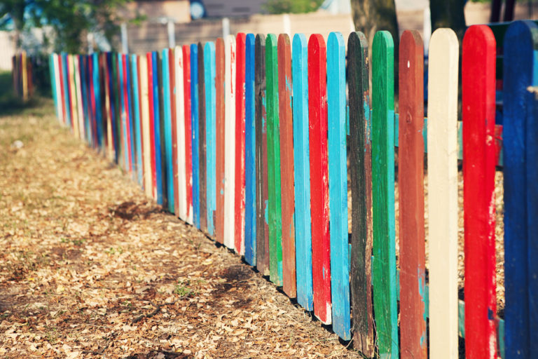 23 Ideas to Perfect Your Landscape Edging | MYMOVE